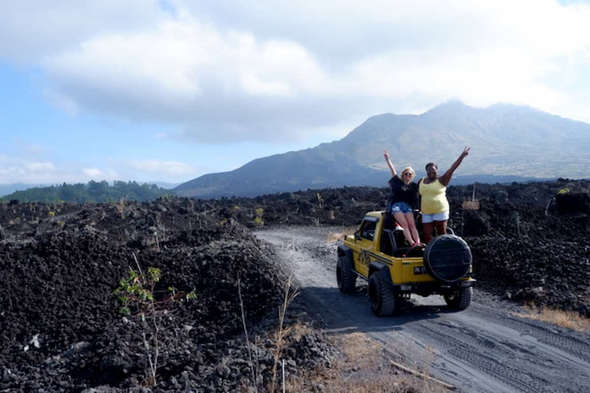 Private Mount Batur Sunrise Jeep 4WD +Volcano Tour + Hot Spring