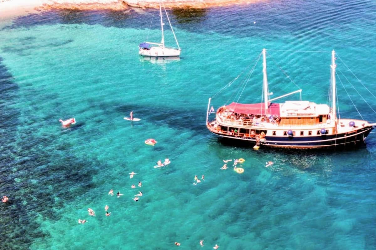 Split: 2 Islands Boat Tour With Snorkeling, SUP, Lunch & Drinks